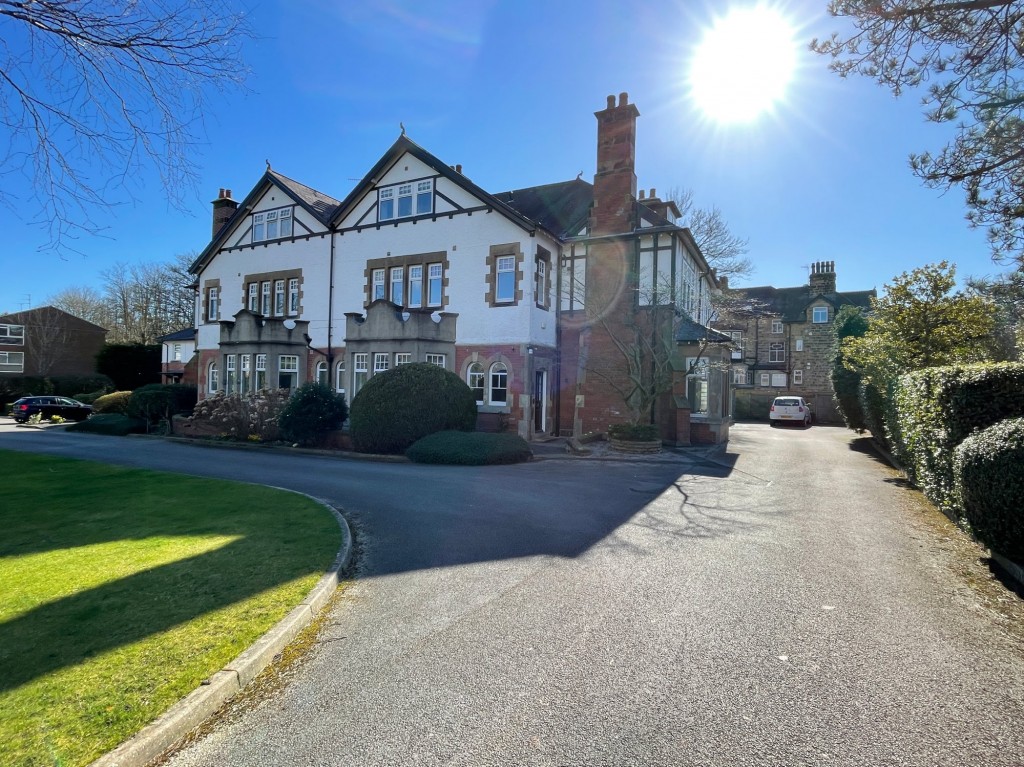 Rutland Drive, Harrogate, HG1 2NS, 2bedroom, Flat